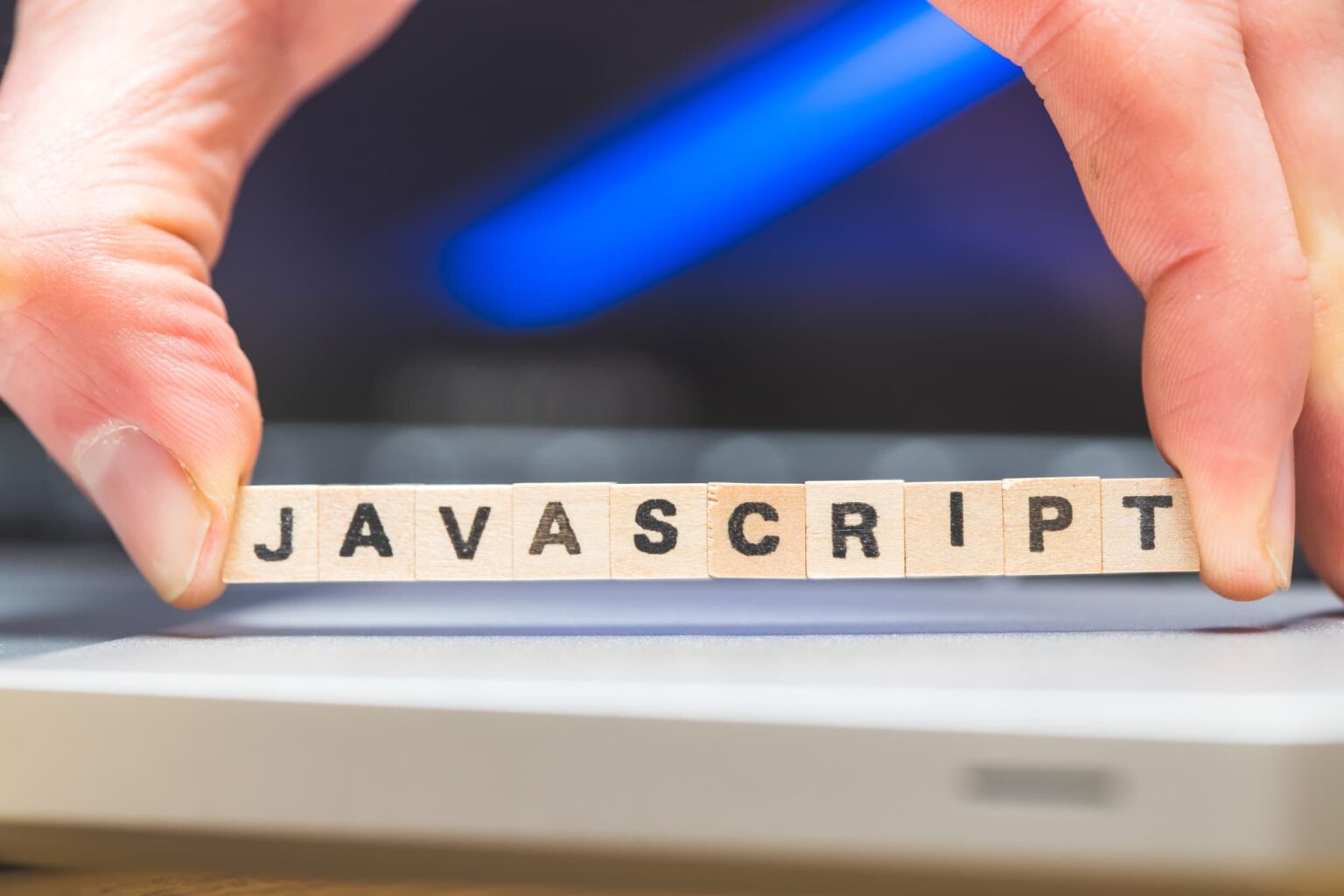 HTMLとJavaScriptでできることは？基本とWeb開発の流れを解説 - 忍者CODEマガジン